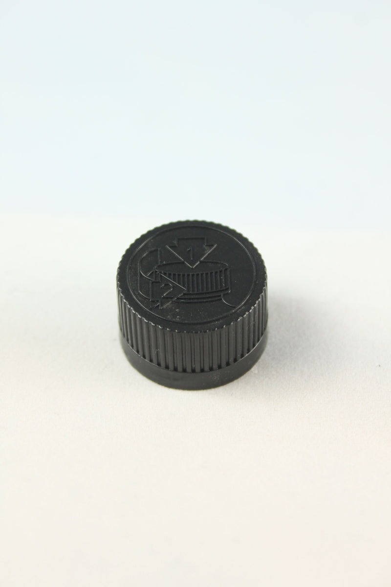 20mm 410 CLICK LOCK CAP IN BLACK EPE LINER – Cascelloid