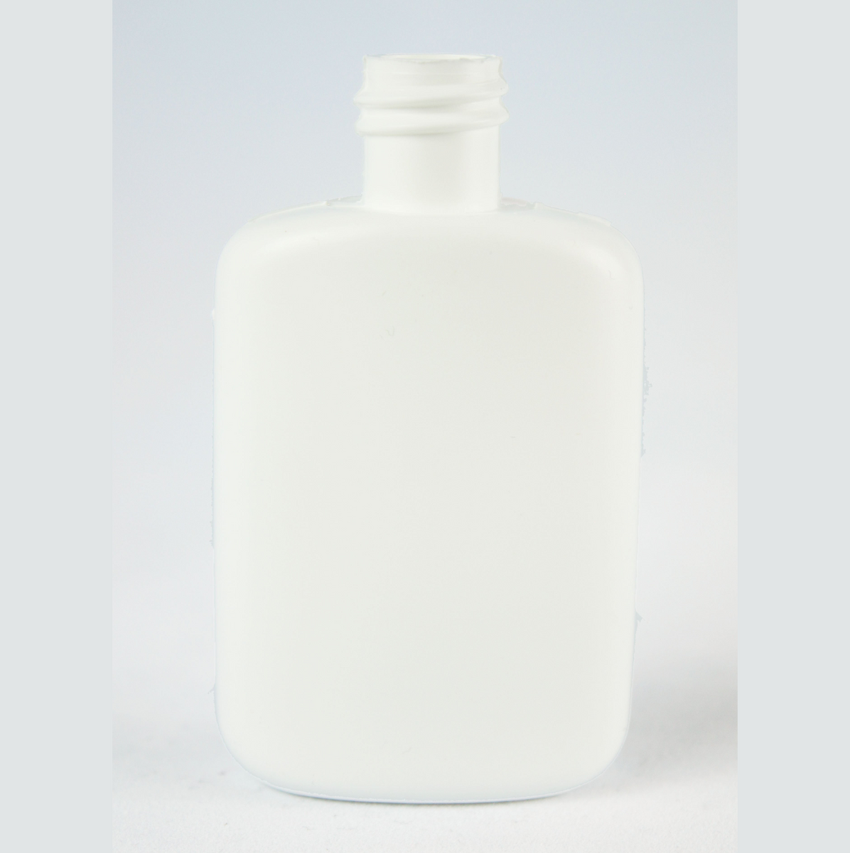 60ml WHITE OVAL HD 18mm 415 – Cascelloid